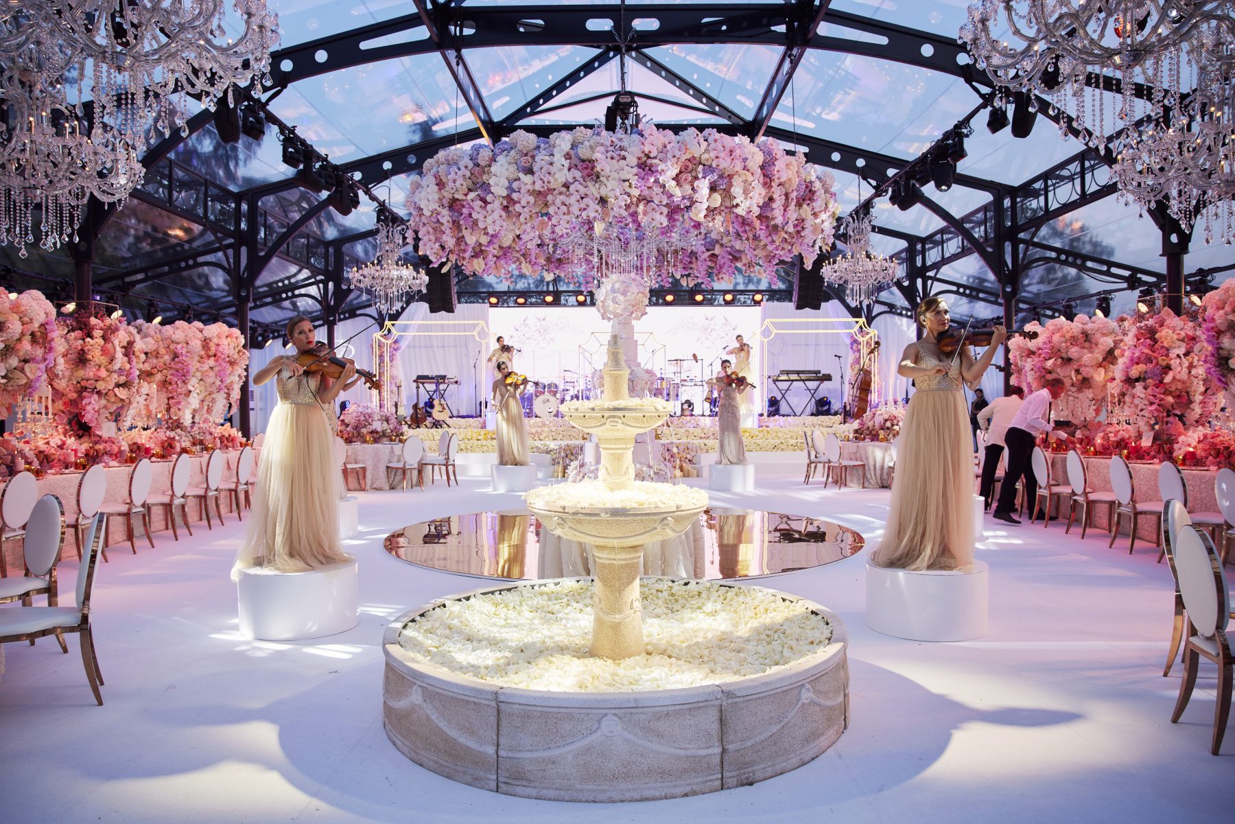 extravagant luxury wedding